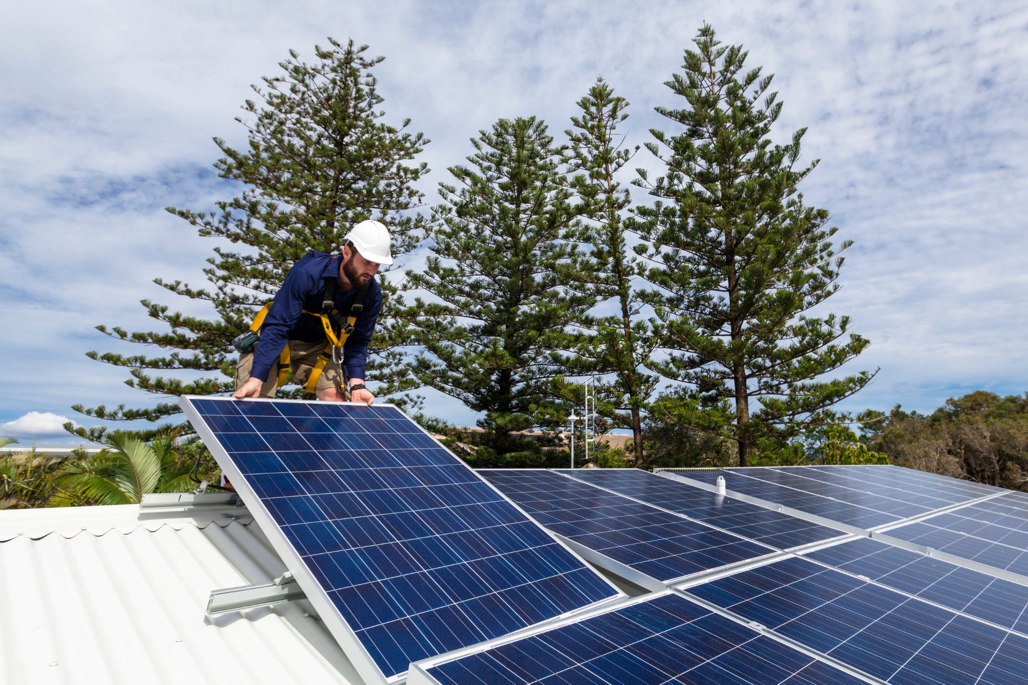 Are There Any Solar Providers Near Me? | Solar by Peak to Peak